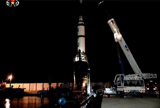 北TV, SLBM 발사 사진 공개