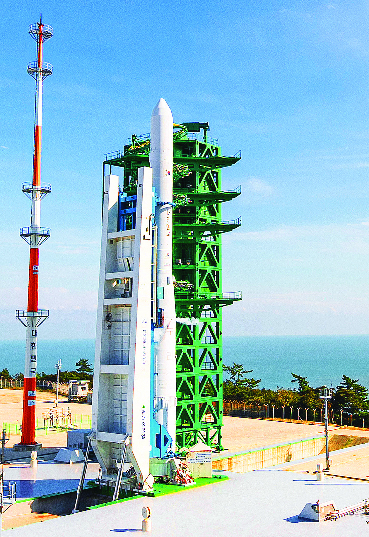 현대重 ‘한국형 발사대’ 제작·구축…‘누리호’ 발사 기여