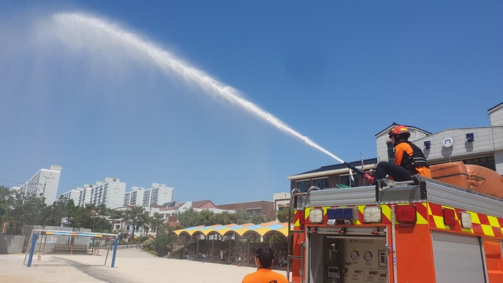 울산북부소방서, 동천초서 공공기관 소방합동훈련 실시